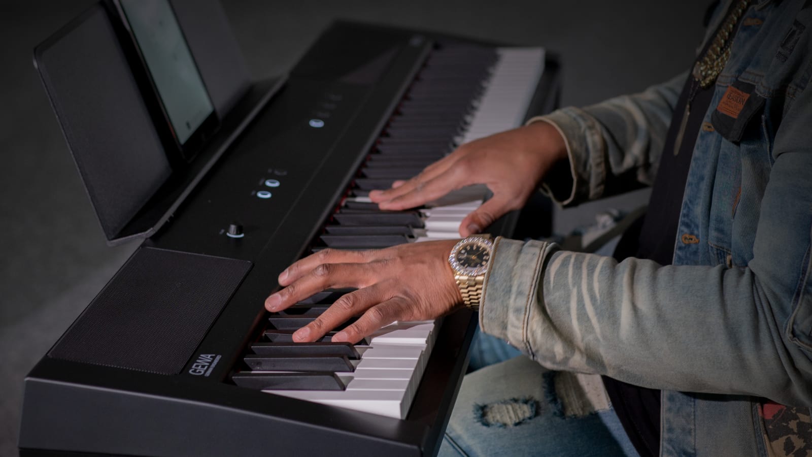 Test: GEWA PP-3 - Portable Piano