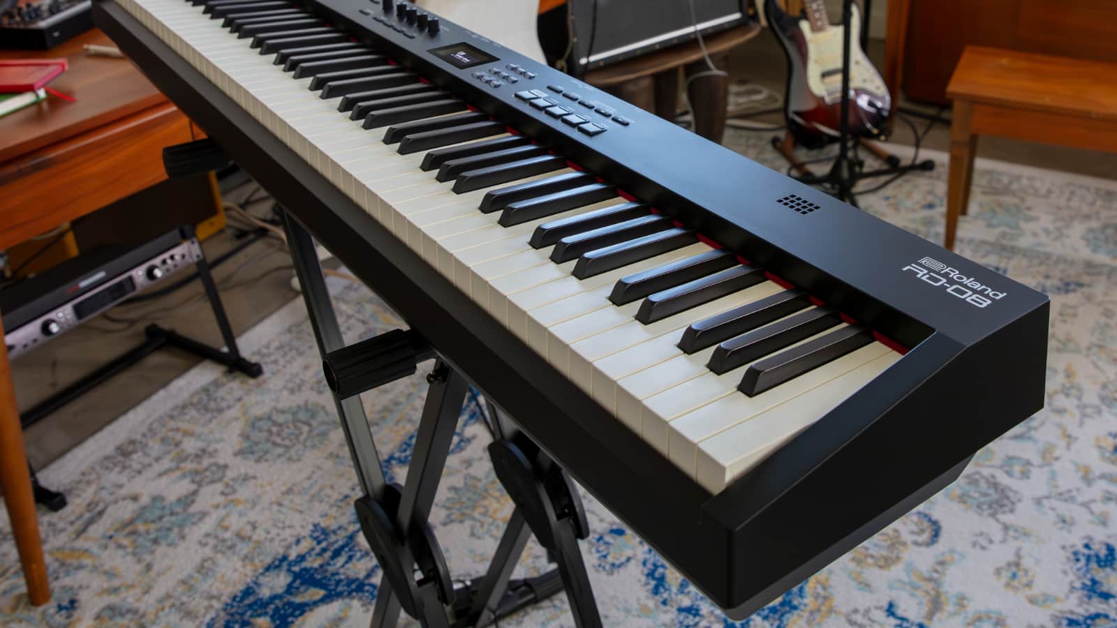 Test: Roland RD-08 - Stagepiano mit Upgrade-Feature