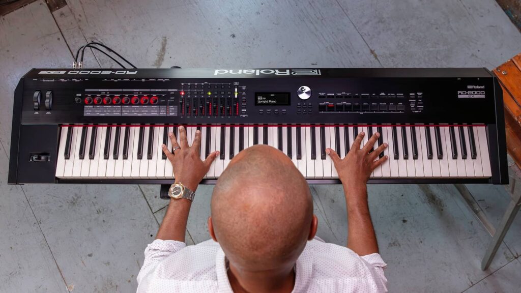 Test: Roland RD-2000 EX – Stagepiano - Pianoo